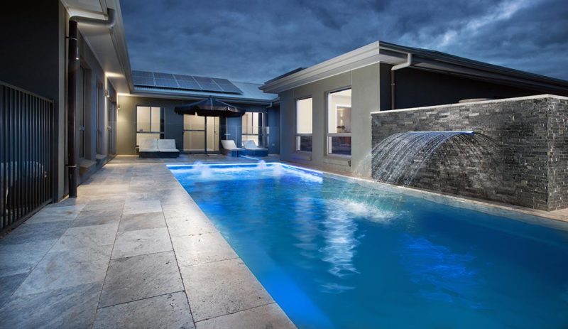 The Reflection with Splash Deck - Leisure Pools New Zealand