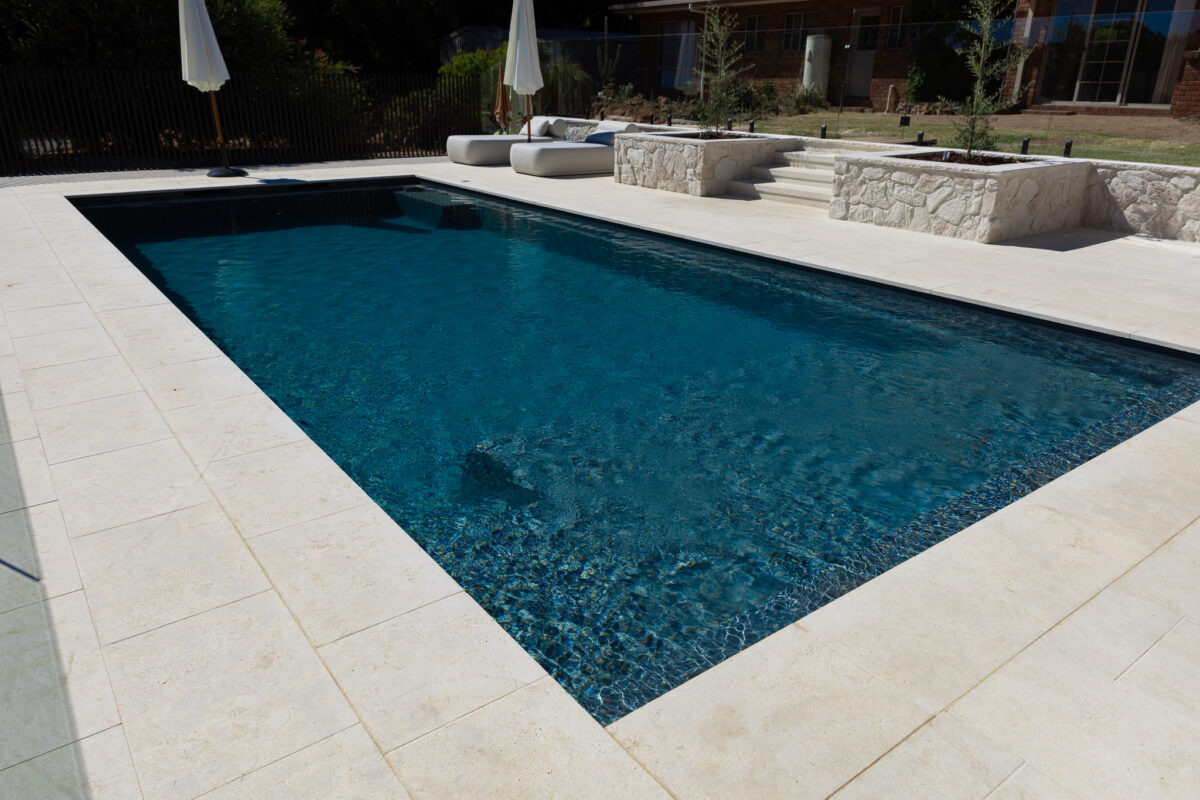 GV Unique Pools Wins with 10m Acclaim in Graphite Grey